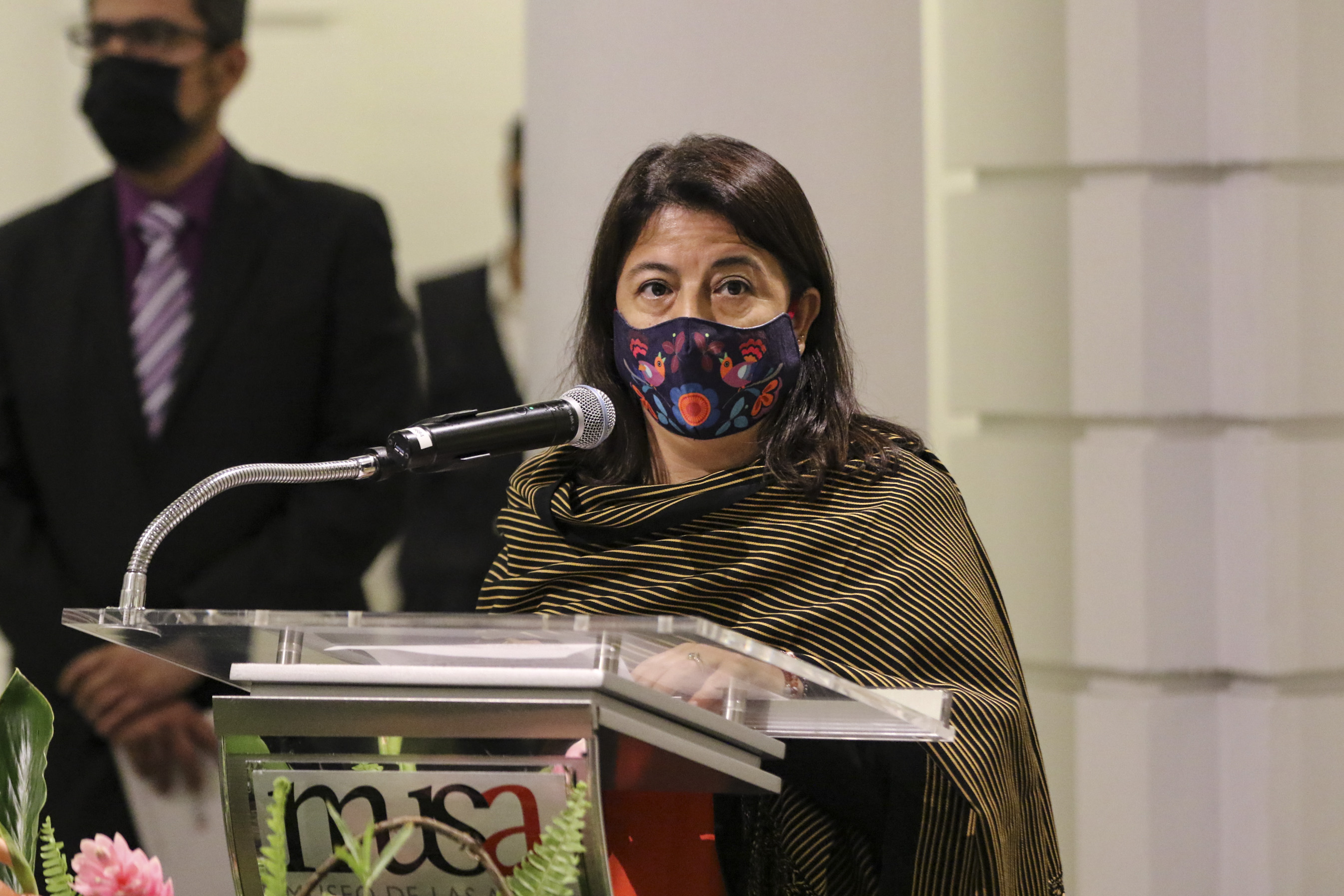 Inauguran exposición del artista peruano Christian Bendayán en el MUSA ...